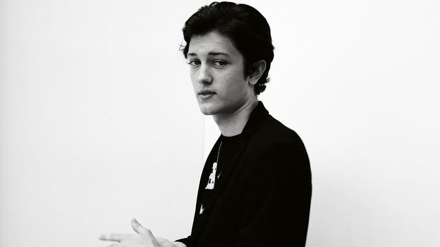 ¿Qué pasa con Sam Evans? ¿Se convierte en modelo?